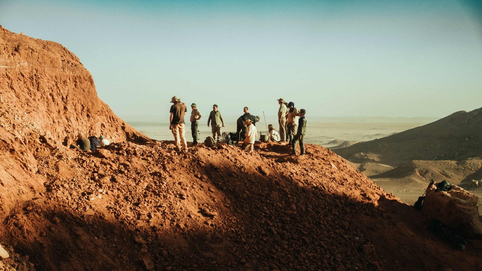 One Day Fossil Hunting Tour From Merzouga | Morocco GeoDiscovery